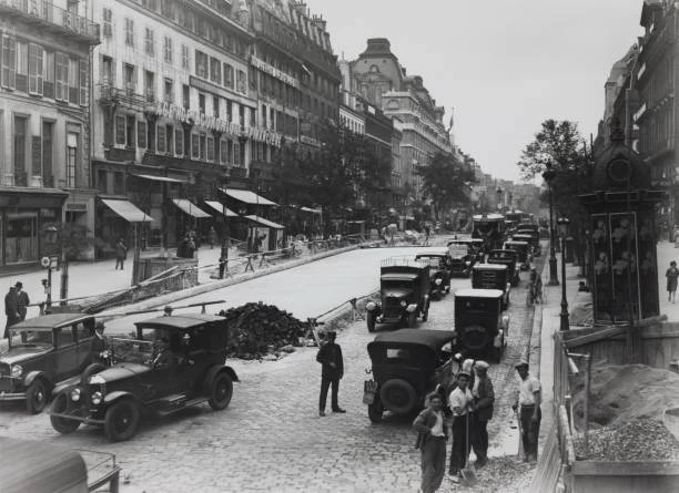 CONSTRUCTION WORKS ON Paris Streets In The 1930s Historic Old Photo EUR ...
