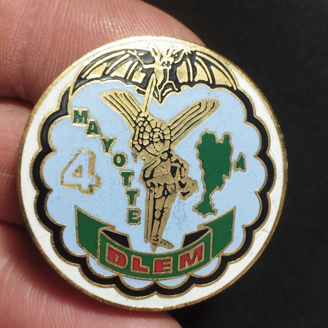 R8M*) INSIGNE MILITAIRE français MAYOTTE DLEM 4 French medal EUR 6,09 ...