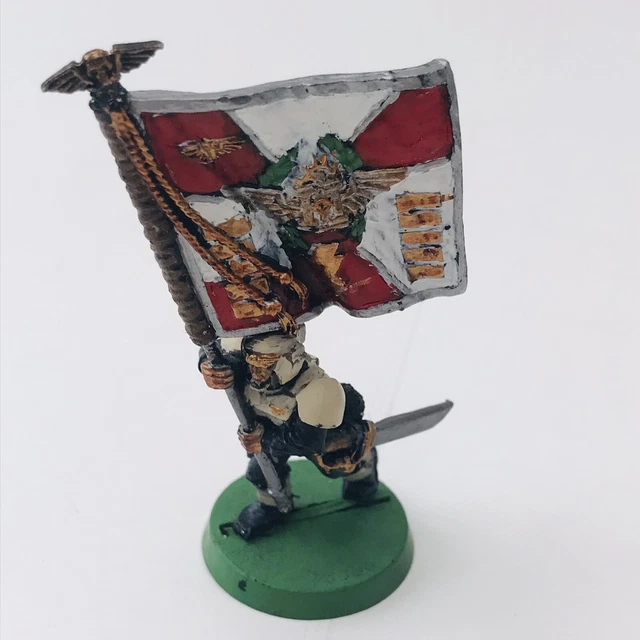 WARHAMMER 40K: IMPERIAL Guard- Cadian Standard Banner Bearer (Metal ...