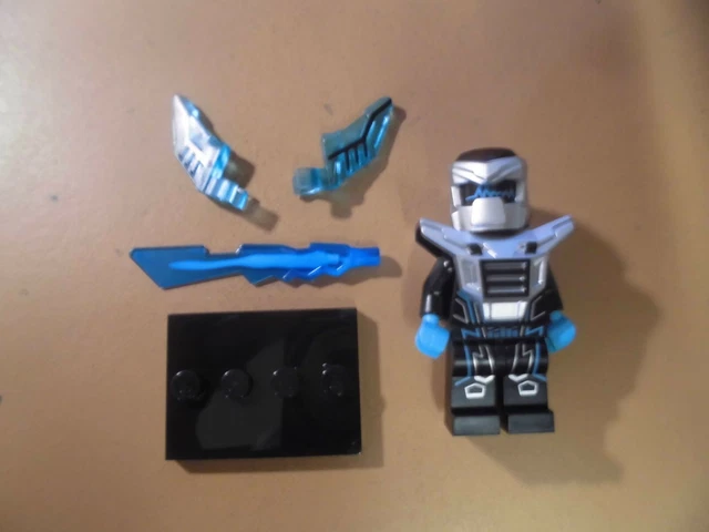 LEGO 71011 MINIFIGURES Series 15 Figure 11 Laser-Mech fsn15-11 £7.32 ...