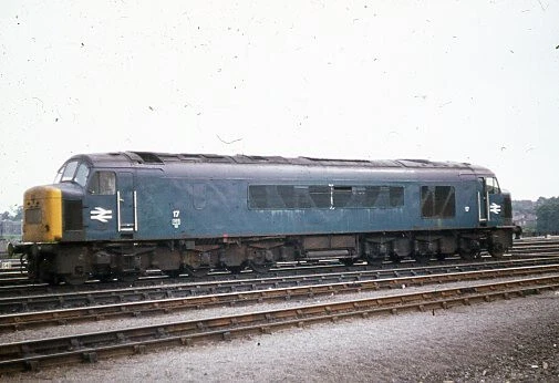 ORIGINAL COLOUR SLIDE of D24 BR class 45 Peak diesel loco £5.99 ...