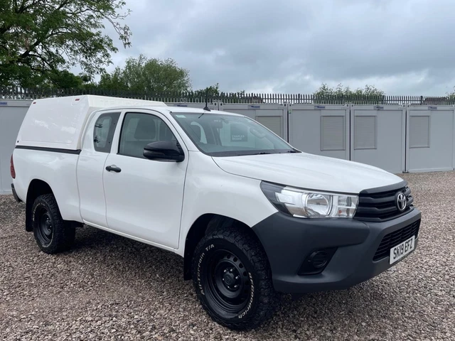 TOYOTA HILUX ACTIVE Extra Cab Pick Up 2.4 D-4D £16,194.00 - PicClick UK