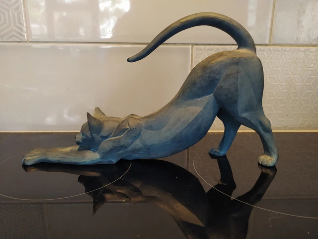 BORDER FINE ARTS CUBIST STYLE BLUE CAT FIGURINE STRETCHING approx 12" in LENGTH £22.99 - PicClick UK