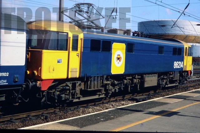 35MM SLIDE BR British Railways Electric Loco Class 86 86214 Wigan 1979 ...