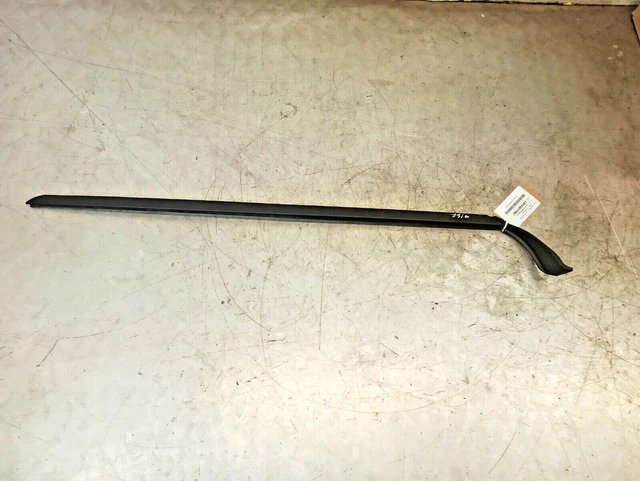HYUNDAI TUCSON MK4 21-23 Front Windscreen Weather Trim Left Side 86130 ...