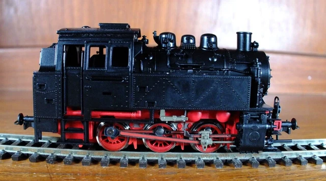 ROCO 63289 HO Spurweite DB BR80 Dampflok in schwarzer Lackierung EUR ...