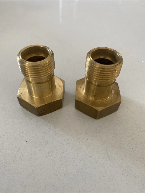 2X GAS METER Adaptor Grooved 1" BS 746 F x 3/4" BS 746 M £6.00 ...