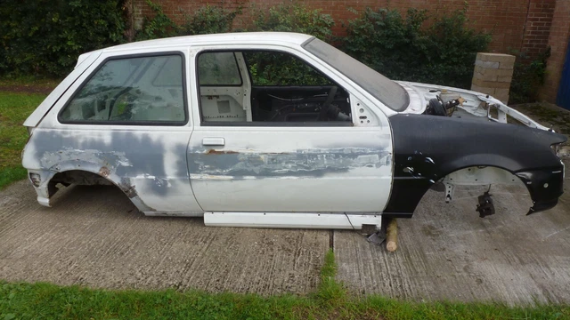 FORD FIESTA XR2I bare shell & body kit. Used for circuit racing & track ...