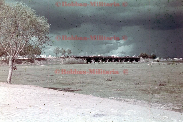 S49 FARBDIA COLOR slide Wehrmacht Polen Ukraine Kampf gegen Partisanen ...
