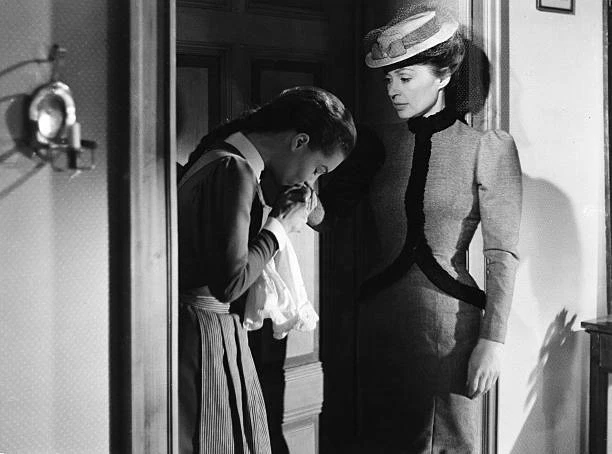 SCHNEIDER, ROMY ACTRESS, Germany * Scene from the movie Maedchen - 1958 ... SCHNEIDER, ROMY ACTRESS, Germany * Scene from the movie Maedchen - 1958 ...