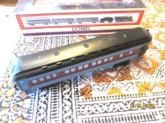3 X LIONEL O Gauge 3 rail-The Polar Express-Obs ,Hot Choc Coach ...