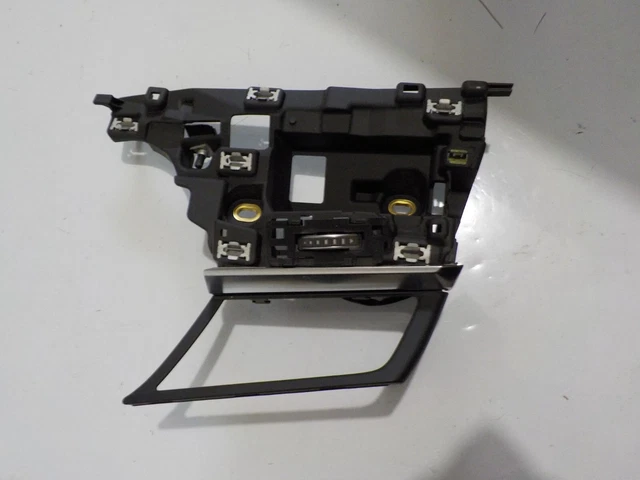 MOULURE BUSE D'AERATION Pour Audi Q8 2019 Reference 8R0973705 EUR 45,00 ...