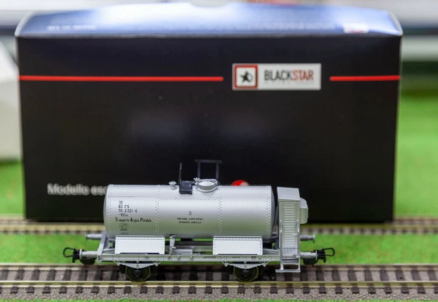 BLACKSTAR BS00079 TANK Vuhk FS Transport Eau Potable Guérite, Livrée ...