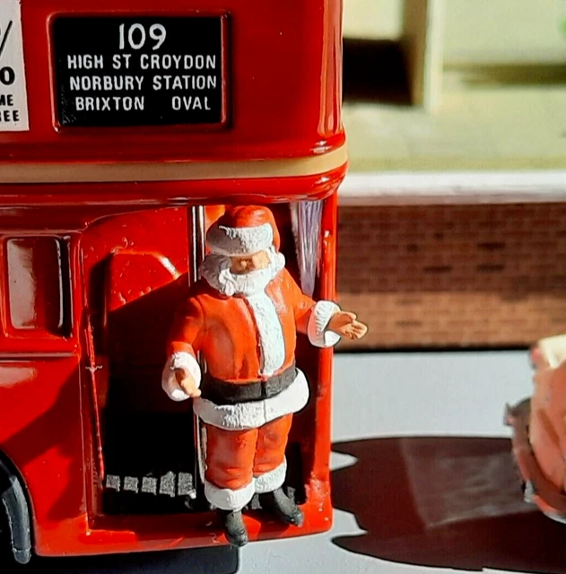 OO SCALE FATHER Christmas Santa Claus Figure Professionally Hand ...