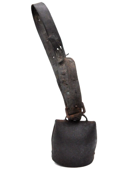 ANCIENNE CLOCHE DE vache collier, DEVOUASSOUD CHAMONIX 0 art populaire Savoie EUR 39,00 ...