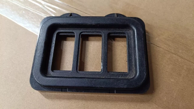 BMW Z3 REAR Storage Console Switch Holder Bracket (2 Narrow + 1 Wide ...