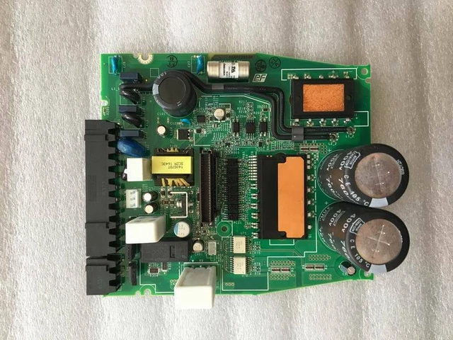 1PC YASKAWA SGD7S-CB7R6AAA-002 Used Server driver board £255.98 ...