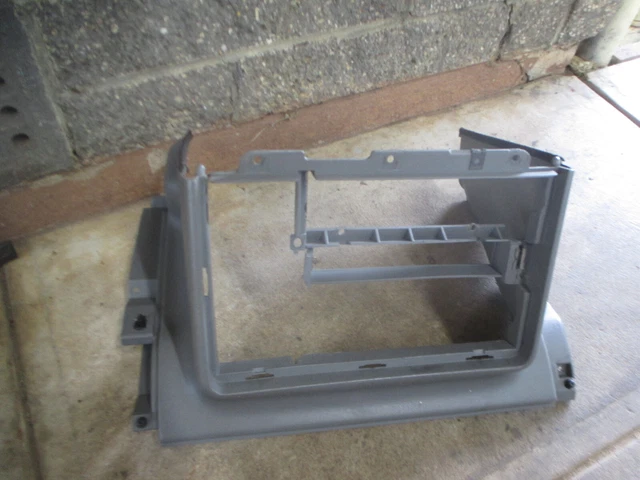 HOLDEN COMMODORE VS VR center console dash compartment for repair parts ...