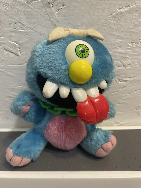 VINTAGE RETRO TOY 80s Kuddlee Uglee -Zugly Ugly with chain. Blue ...