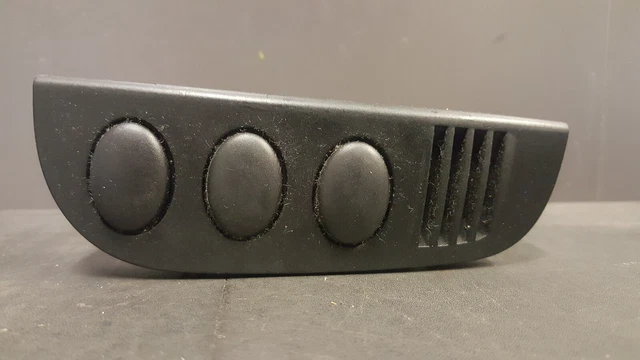 BOUTON PLANCHE DE Bord Gauche CITROEN C2 C3 96405773XT EUR 19,95 ...