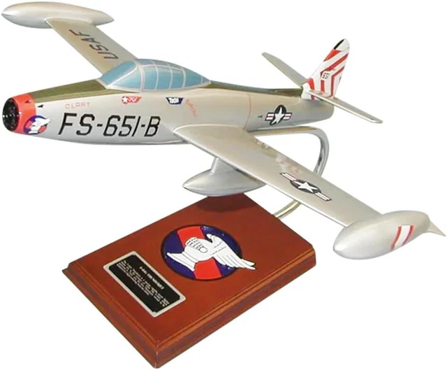 USAF REPUBLIC F-84G Thunderjet Fighter Bomber Desk Top Model 1/32 SC ...