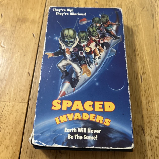 SPACED INVADERS VHS 1990 Video Tape Alien Movie Sci Fi Space Film ...