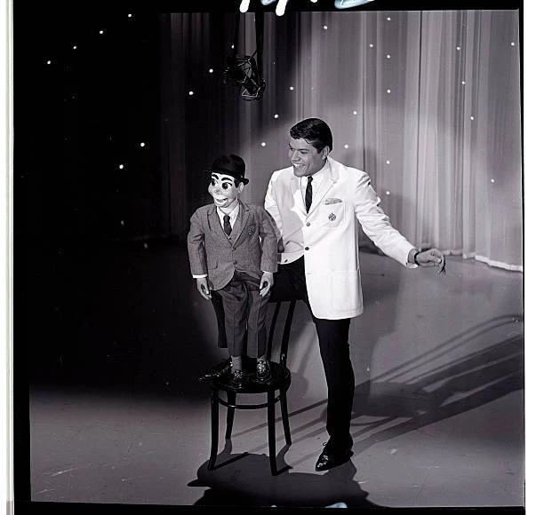 RUSS LEWIS AND His Dummy On Hollywood Palace 1964 OLD TV PHOTO 6 EUR 6 ...