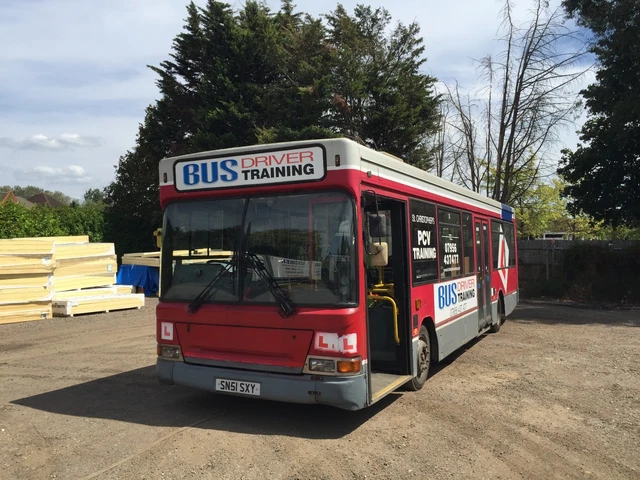 2001 DENNIS DART SLF/Plaxton Pointer 2 Bus £3,500.00 - PicClick UK