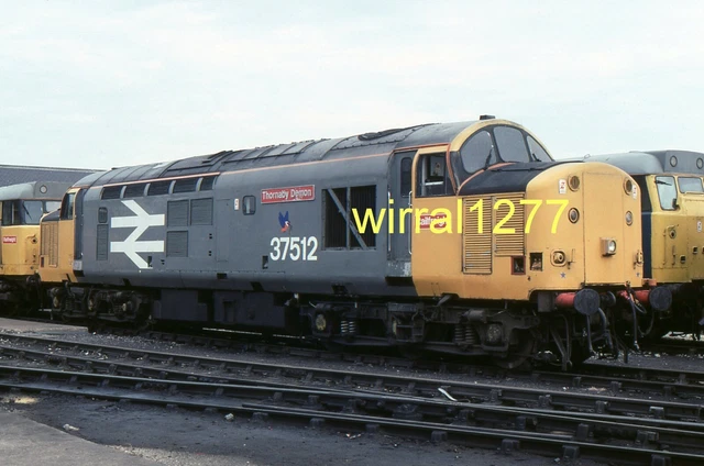 ORIGINAL RAILWAY SLIDE Class 37 37512 at Thornaby 09.90 +rights £2.99 ...