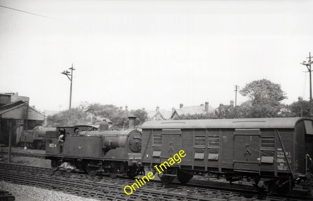 RAILWAY PHOTO LSWR / SR M7 0-4-4T 30254 shunting Bournemouth c1963 P2 £ ...