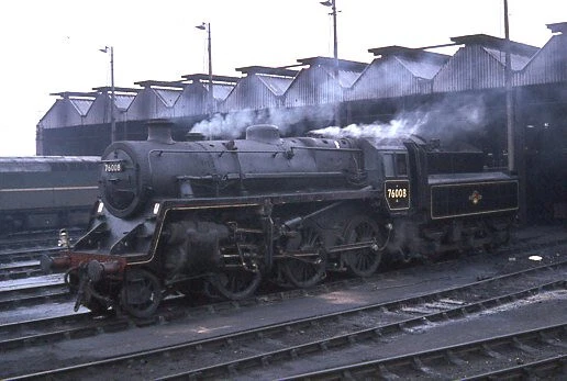 ORIGINAL COLOUR SLIDE of 76008 BR Standard steam loco £3.99 - PicClick UK