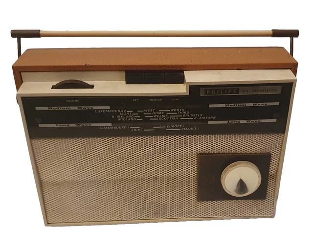PHILIPS L3G04T/01 RADIO Vintage Transistor 1963 £20.00 - PicClick UK