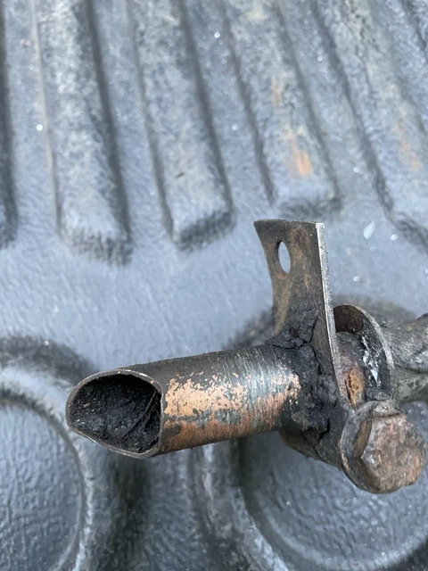 MASSEY FERGUSON FE35 Tractor Engine Breather Pipe £42.28 - PicClick UK