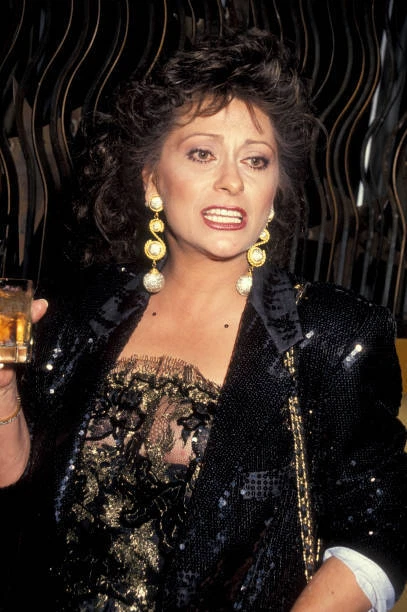 ACTRESS ELIZABETH ASHLEY attending 13th ACE Awards on January - 1991 ...