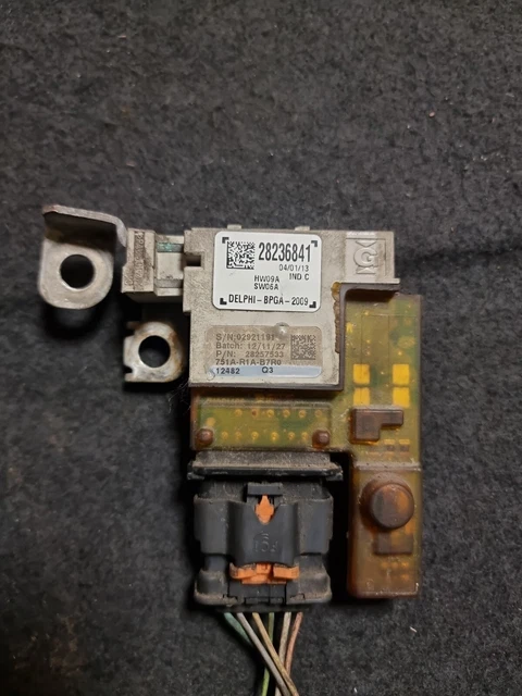 CITROEN C4 PICASSO Peugeot 3008 5008 Battery Fuse Box Voltage Module ...