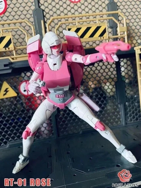 TRANSFORMERS G1 MASTERPIECE Arcee Rose Toys RT-01 With corrected chest ...