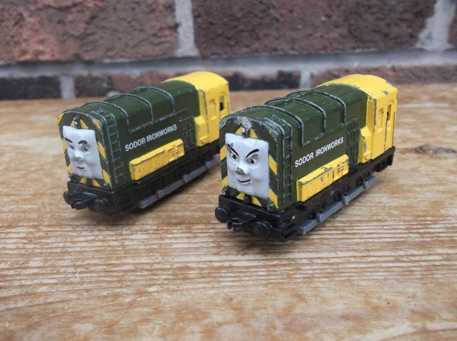 ERTL THOMAS THE Tank Engine & Friends Train - IRON ARRY & BERT - POST ...