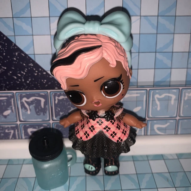 LOL DOLL STRUT, Exclusive Campervan, Doll Complete, Correct Accessories ...