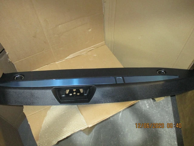FORD TRANSIT CUSTOM Finishing Trim For Rear Tailgate £90.00 - PicClick UK