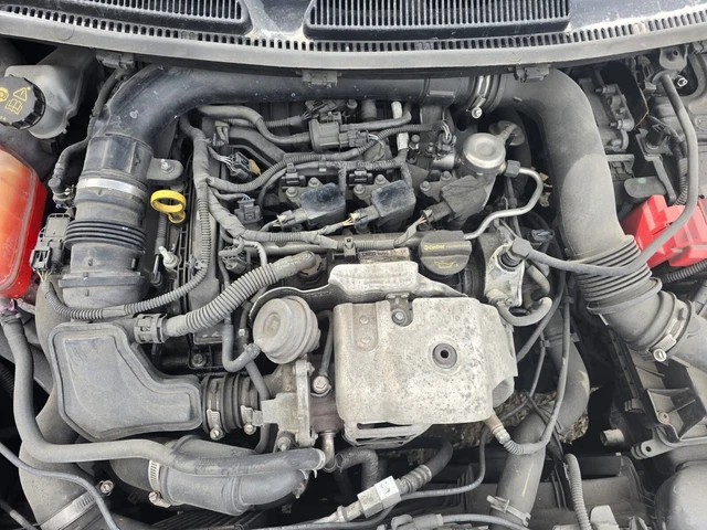 FORD FIESTA MK7 1.0 Ecoboost Petrol Engine Code Sfja 63000 Miles 2013 ...