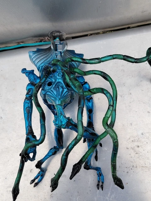 INDEPENDENCE DAY ID4 Action Figure Alien ShockTrooper & Tentacles ...