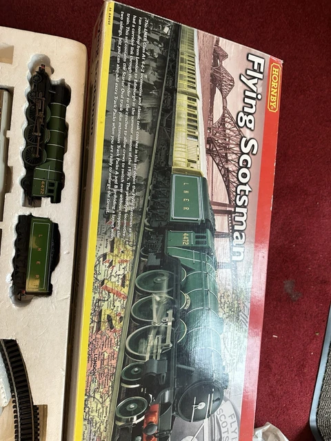 HORNBY FLYING SCOTSMAN train set £60.00 - PicClick UK