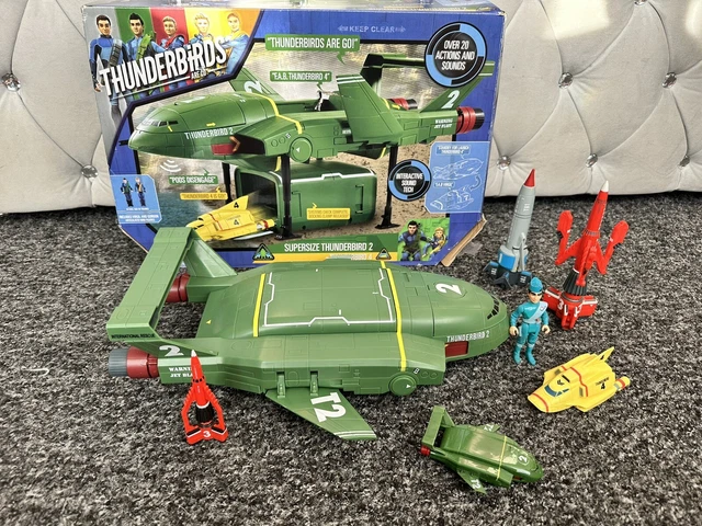 THUNDERBIRDS ARE GO Super-Size Thunderbird 2 Thunderbird 4 +Extras £120 ...