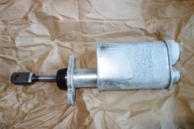 JAGUAR MK1 MK2 / Daimler 250 V8 Brand New Lockheed Clutch Master ...