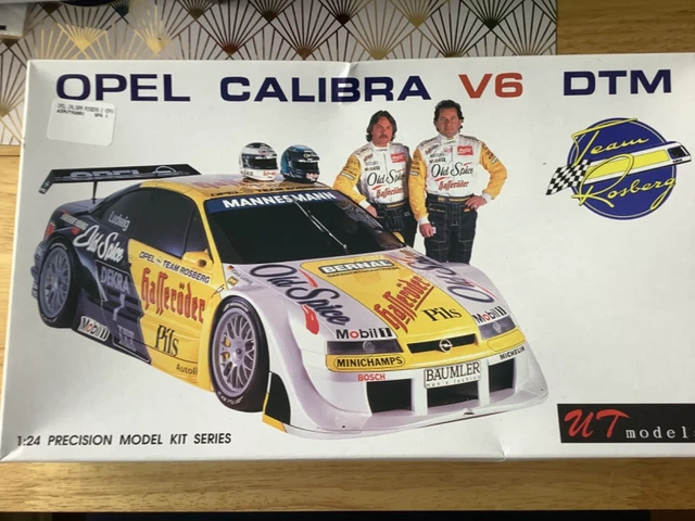 UT MODELS 1:24 Opel Calibra v6 dtm Model Kit ludwig EUR 105,44 ...