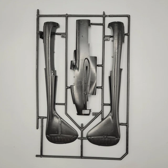 MONOGRAM 1/48 BLACK Widow P-61 7546 Parts Kit Bash Fuselage Sprue Tree ...