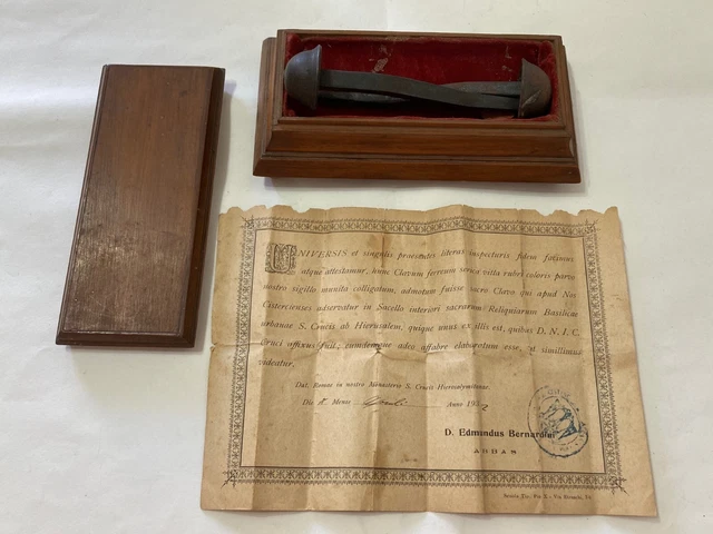 COPPIA DI RELIQUIE UFFICIALI SANTO CHIODO GESù CRISTO SANT'ELENA 1933 ...