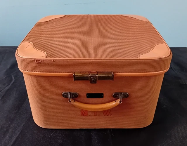 VINTAGE WATAJOY HATBOX Suitcase Cabin Trunk by Finnigans of Bond Street ...