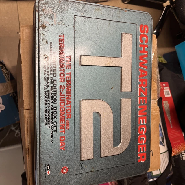 TERMINATOR 2 LIMITED Edition Boc Set VHS Metal Tin £6.44 - PicClick UK
