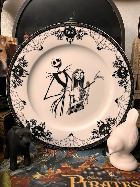 DISNEY TIM BURTON'S Nightmare Before Christmas Jack & Sally Dinner ...